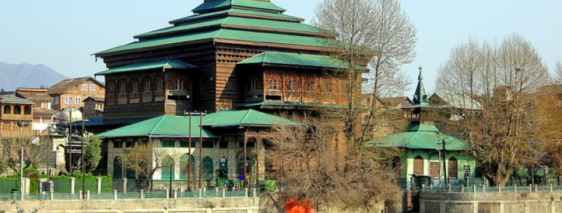 KHANQAH-E-MOLLA IN KASHMIR | Book Hotels in Kashmir & Jammu through JKTDC